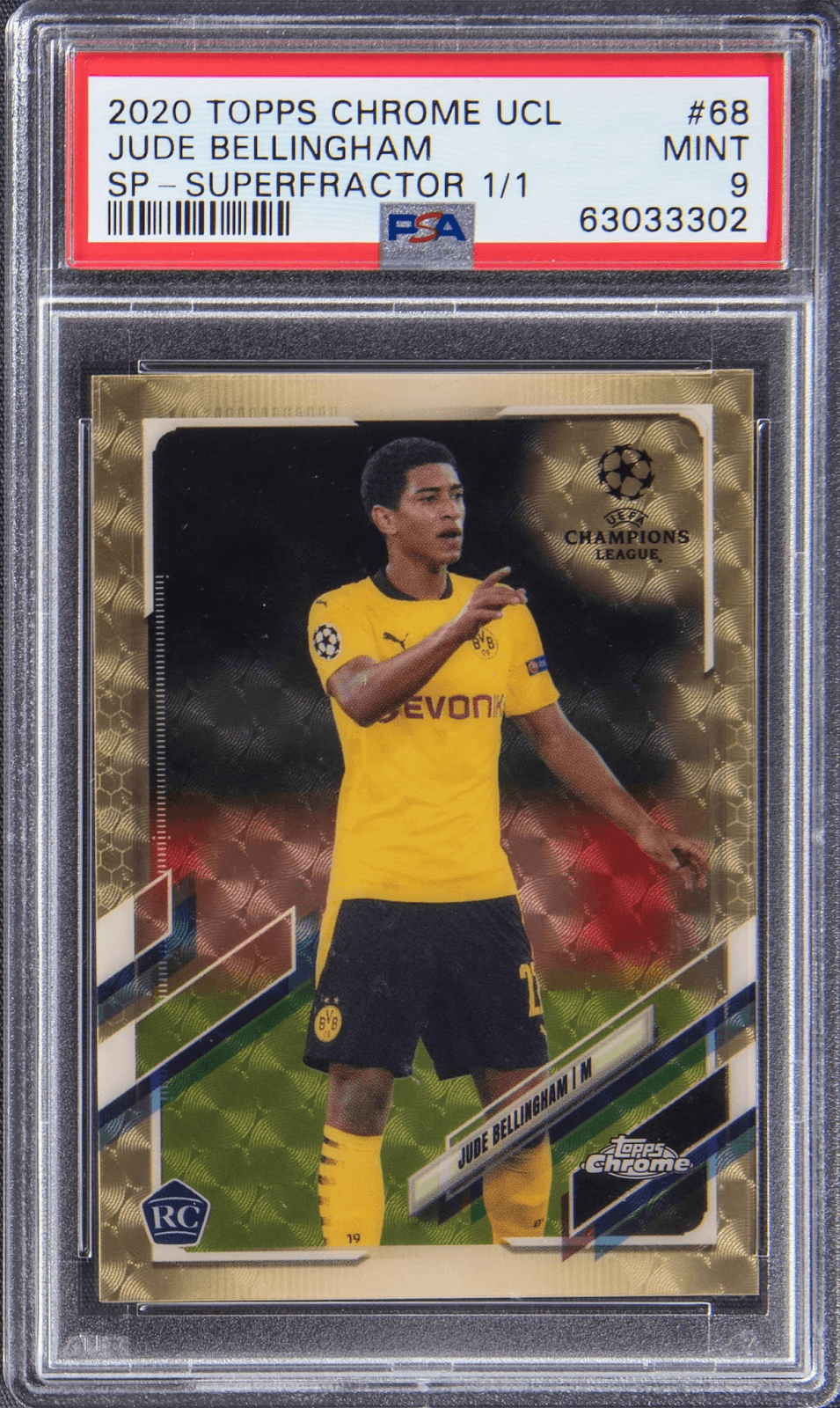 The 7 Best Soccer Trading Cards to Invest In | MoneyMade
